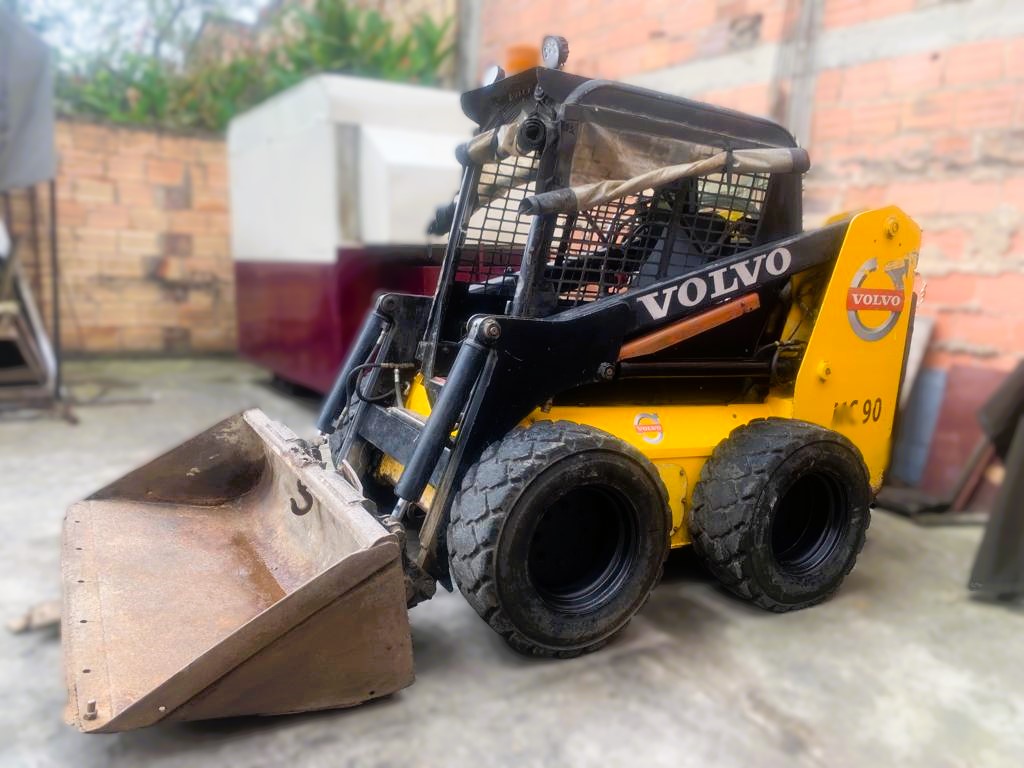 Lista de la Categoría - MAQUINARIA PESADA NEGOCIOS S.A.S.